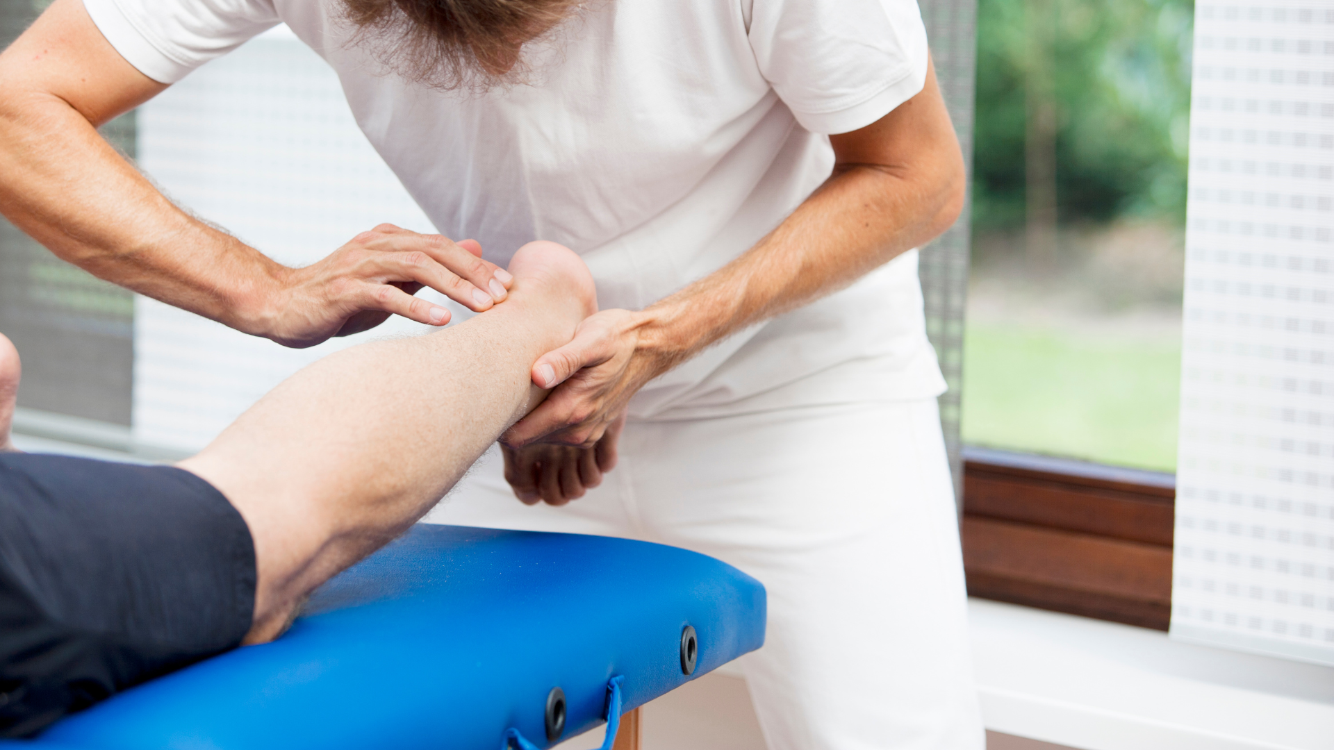 Tendinite du pied : symptômes, diagnostic et traitement - Labrha